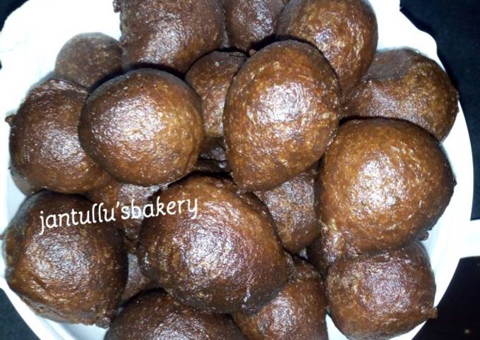 Chocolate puff puff Recipe by Jantullu'sbakery - Cookpad