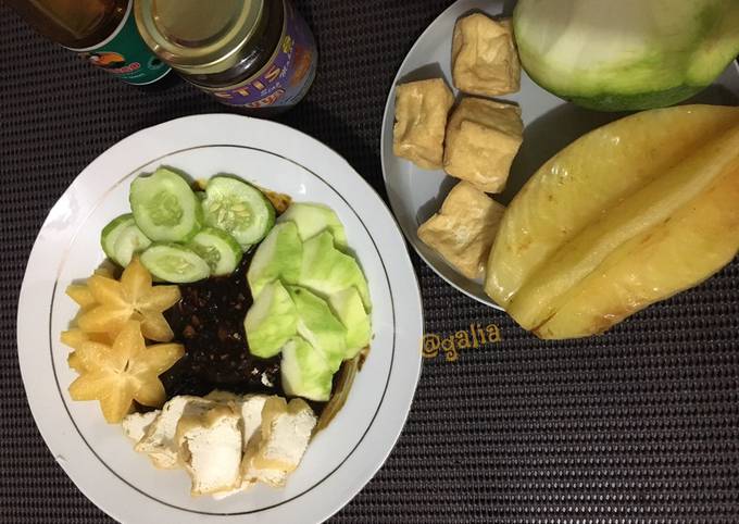 Resep Rujak Petis khas Madura oleh Galia salfitri - Cookpad Resep Rujak Petis khas Madura oleh Galia salfitri - Cookpad