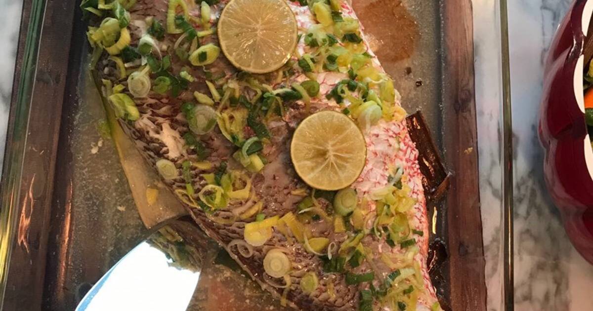 Pargo entero fácil Receta de Rosa Berrio- Cookpad