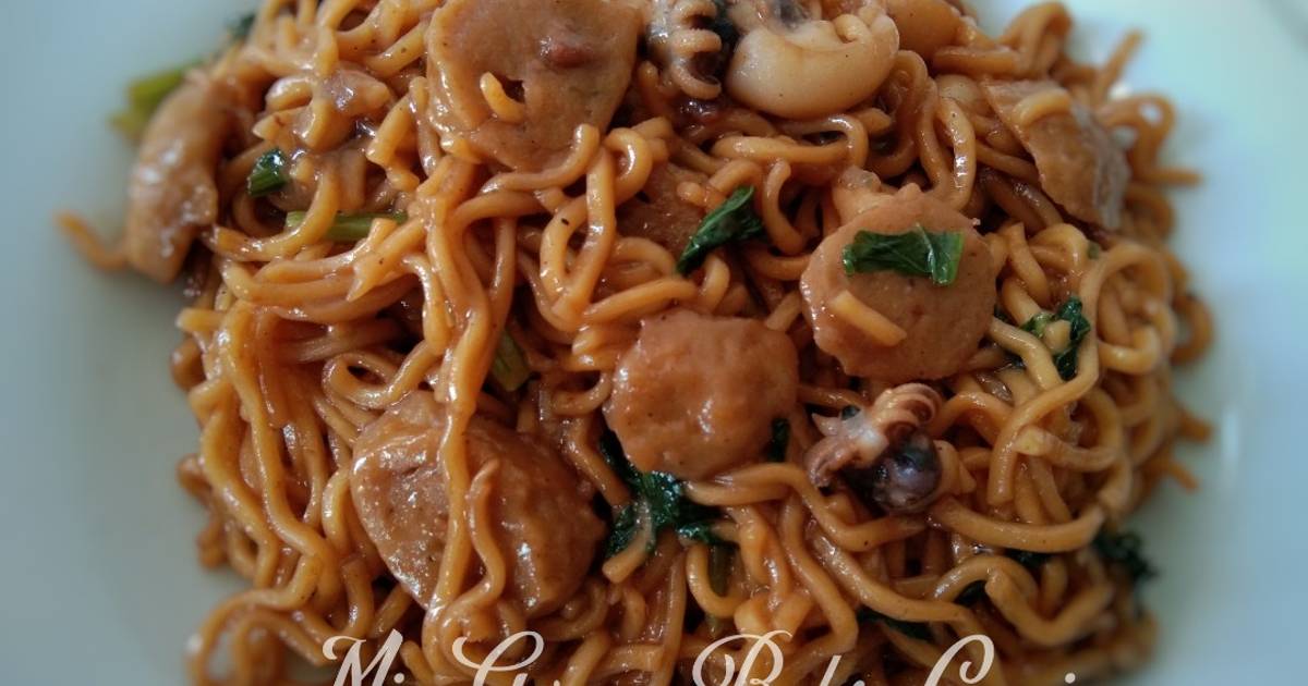 Resep Mie Goreng Bakso Cumi oleh Ayien Rin - Cookpad