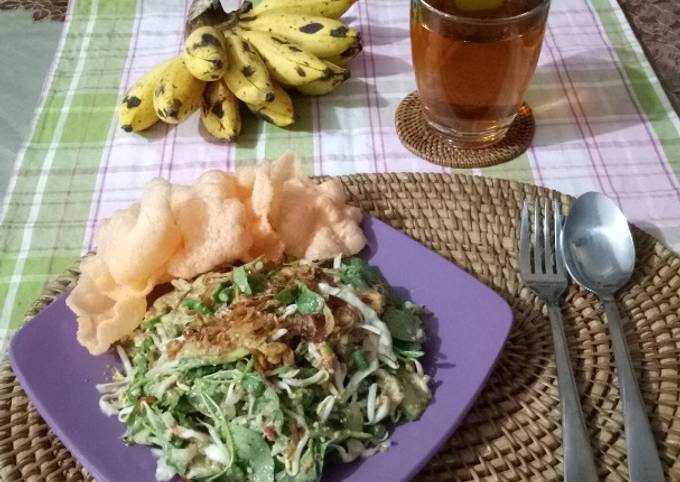 Resep Salad Sunda alias Karedok oleh Yuyun Sukidjan - Cookpad