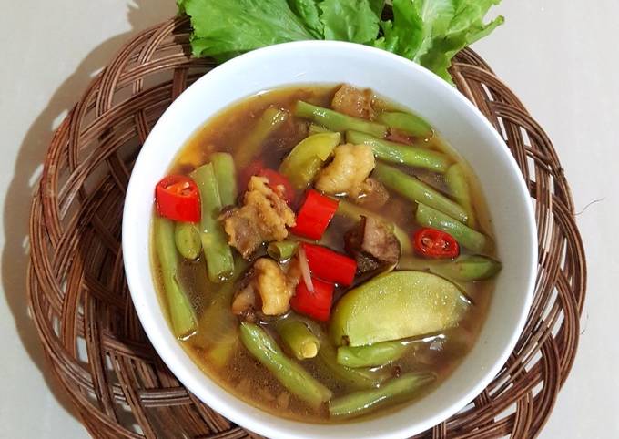 Resep Asem asem daging khas semarang oleh Widyana Yusakh - Cookpad