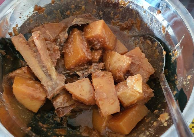 Resep Semur Kentang Kental oleh Eka Sari - Cookpad
