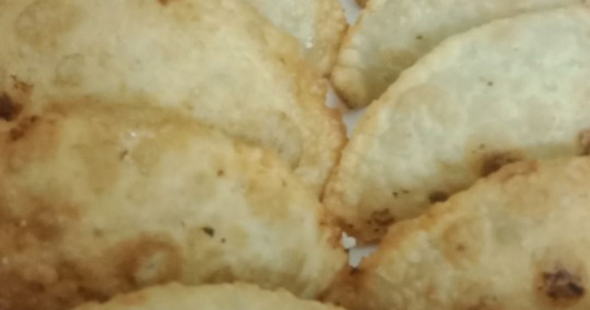 Gujiya (Coconut Stuffing) Recipe by Ashwini Vaibhav Joshi - Cookpad