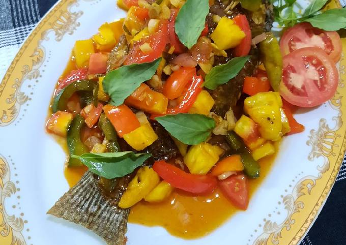 Resep Ikan Tiga Rasa 🐟 oleh Yuniz🌻 - Cookpad