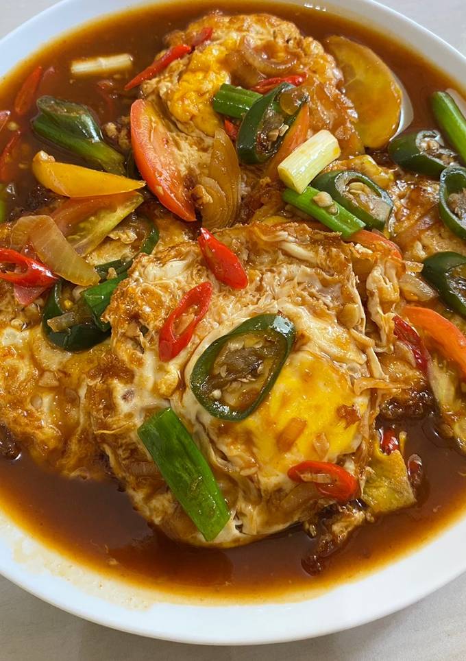Resep Telor Ceplok Saos Kecap Tomat oleh Dhea Palupy - Cookpad