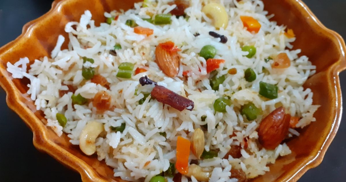 Bengali Vegetable Fried Pulao Recipe by Jasmin Motta _ #BeingMotta ...