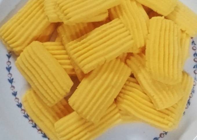 Custard Biscuits Recipe by Asiyah Naveed Roghay - Cookpad