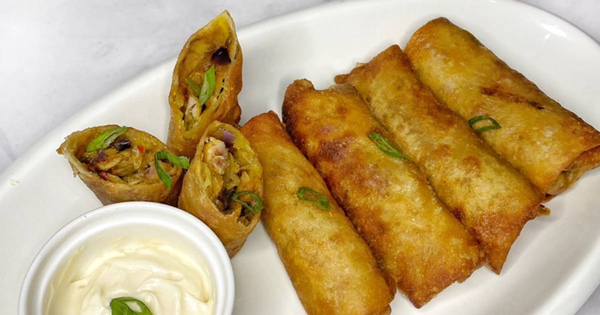 Chicken vegetable spring rolls Recipe by Meerah's Cuisine - Cookpad