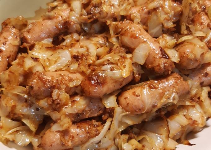 Salchichas con repollo frito Receta de Cocineli🍴😋- Cookpad