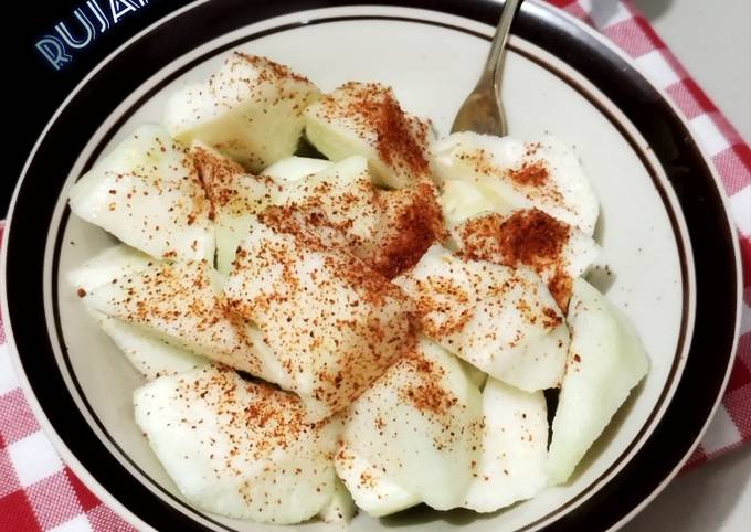 Resep Rujak Jambu Kristal oleh Ike Yuanita Wijayanti - Cookpad