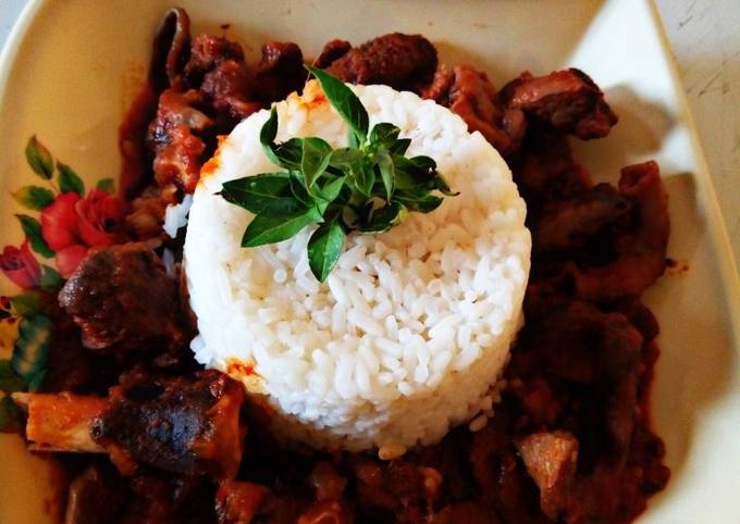 Ofada rice and sauce Recipe by Judith Okpe Abj Moms.78 - Cookpad
