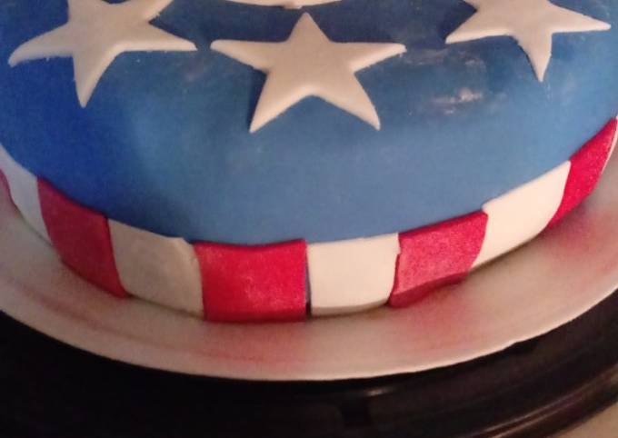 Torta del capitan america Receta de Gloria Chaparro- Cookpad