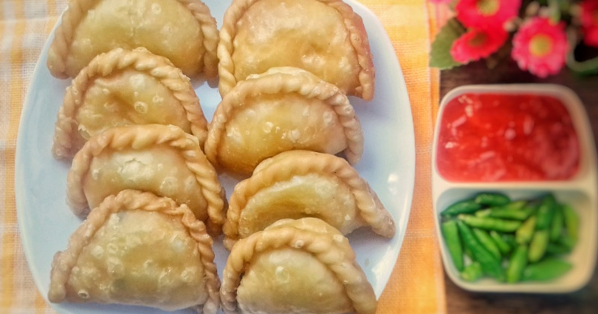 Resep Pastel Ayam Sayur oleh Evana Tati - Cookpad