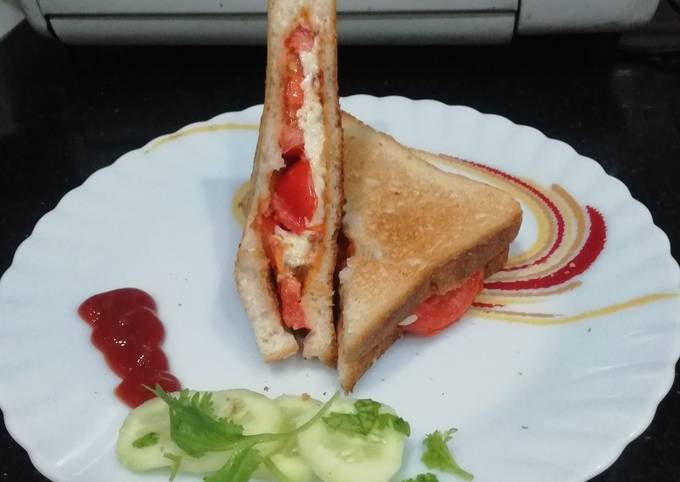 Schezwan Cheese Sandwich Recipe by Aruna Thapar - Cookpad