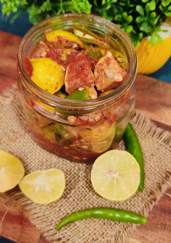 नीबू मिर्ची का अचार (lemon n green chilli pickle recipe in Hindi ...