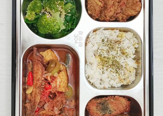 Resep Bekal Paksu #4 | Nasi Daun Jeruk, Lodeh Ikan Pindang, Brokoli ...