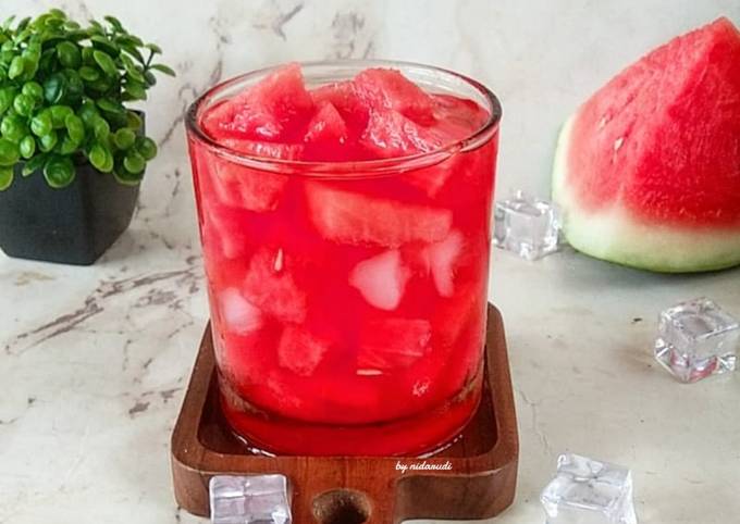 Resep Es Sirup Semangka oleh nidarudi - Cookpad