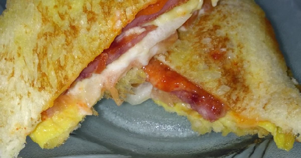 Resep Burger Roti Tawar oleh Embu Lina - Cookpad