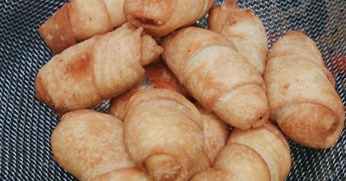 Resep Molen pisang mini 🥐 oleh Ha-chan - Cookpad