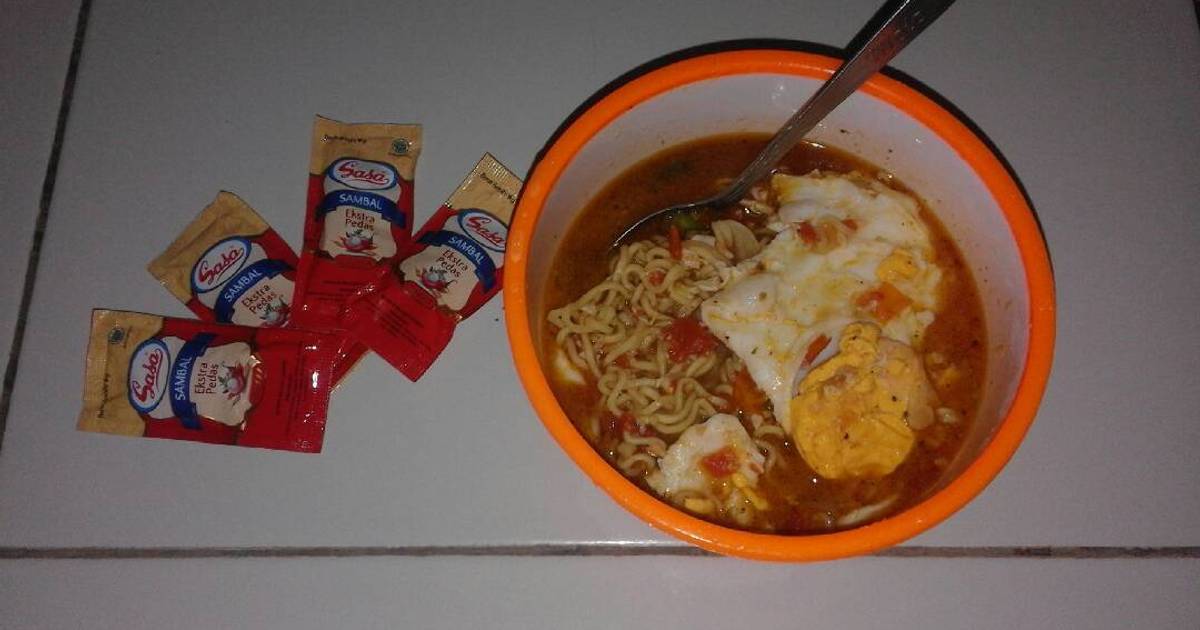 60 resep mie rebus telur ala anak kos enak dan mudah - Cookpad