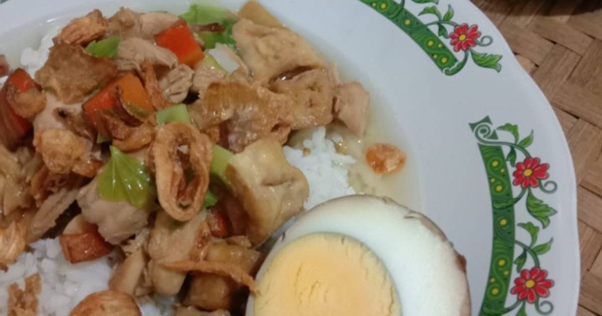 Resep Nasi Bakmoy Ayam Tahu Wortel oleh 🌷Yulie Yuda Gunawan🌷 - Cookpad
