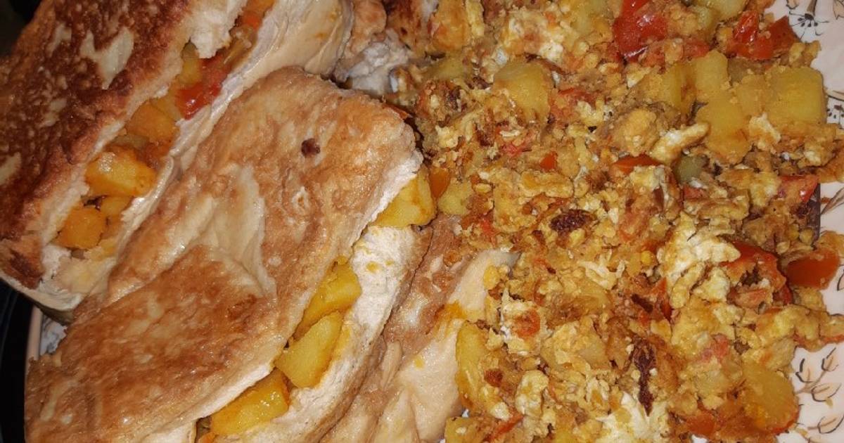 Stuffed Bread Recipe by 24seven Kitchen - Cookpad