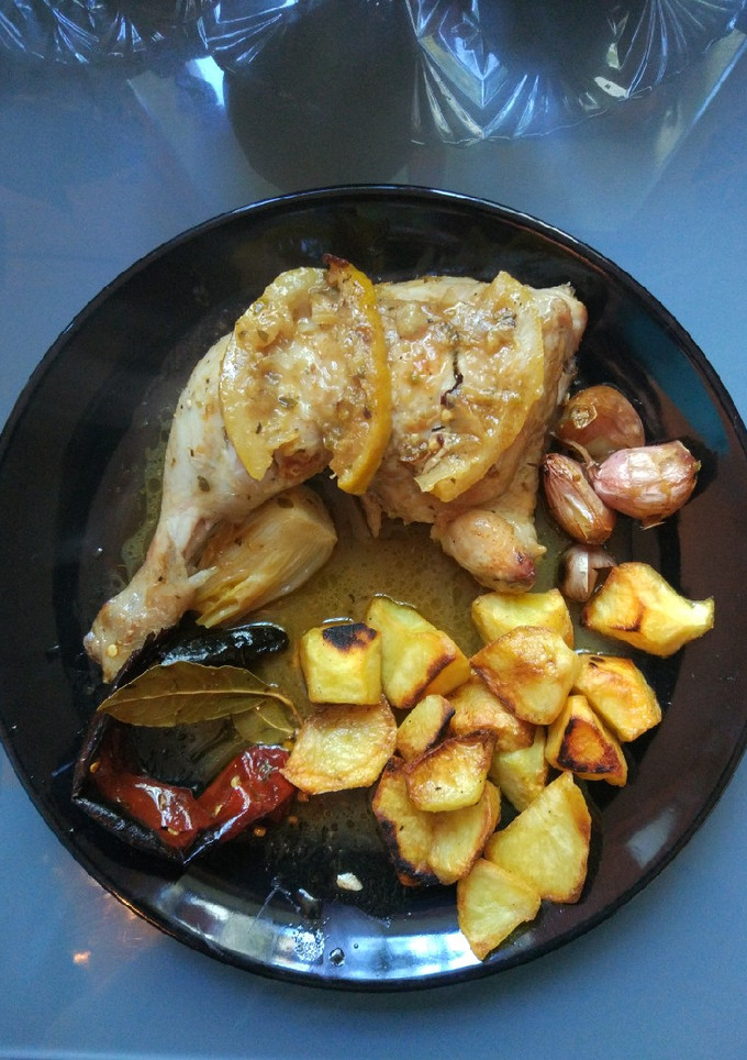 Pollo Asado Con Patatas Fritas Y Alioli Receta de Dale Candela