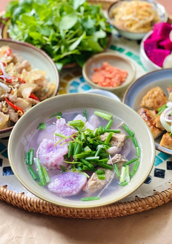 Cách Làm Món Canh Khoai Tím Nấu Xương của Rose Truong - Cookpad