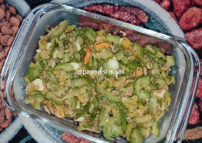 Resep Tumis pare udang rebon pedas pawon si mbok 🥦🥬 oleh Pawon si mbok ...