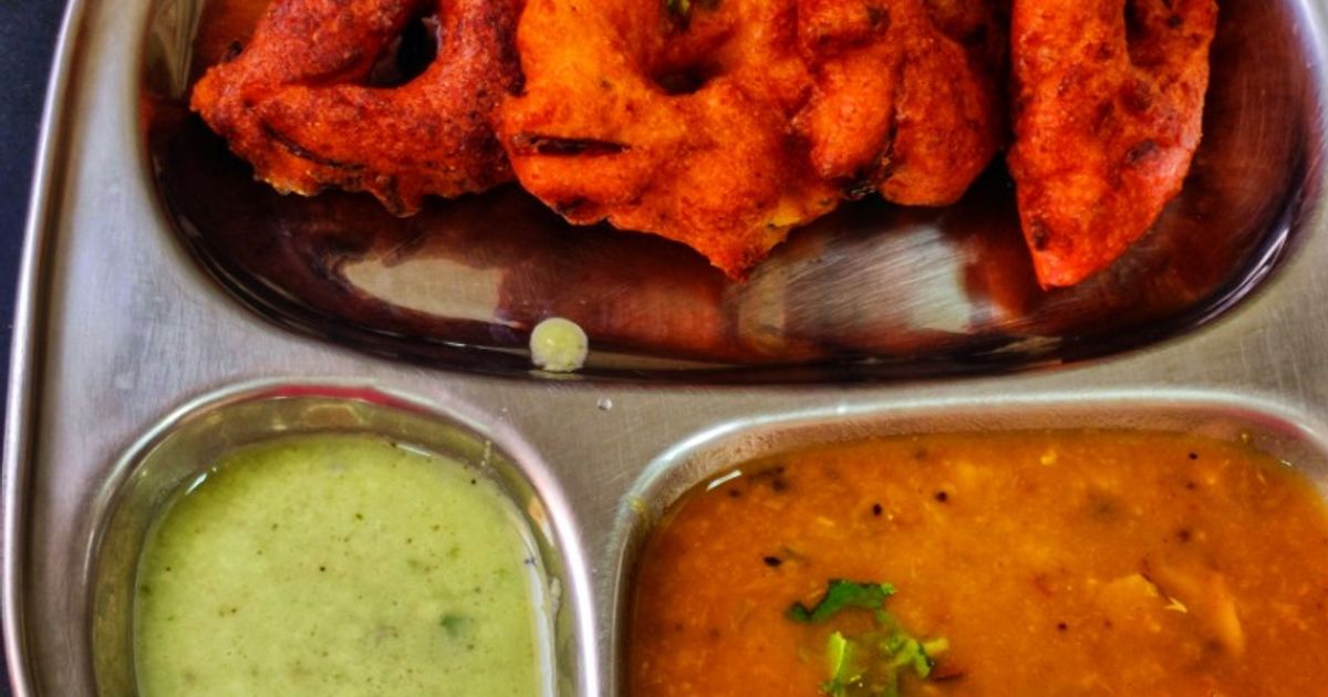 Ulunthu Vadai Recipe by Smita Kiran Patil - Cookpad