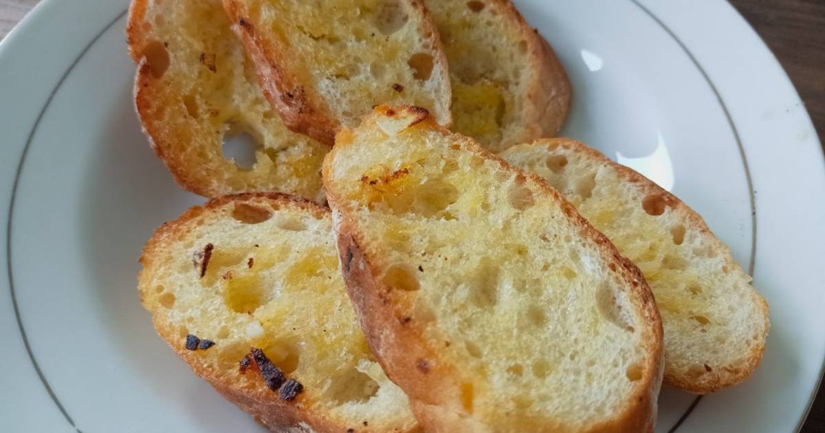 Resep Garlic bread (mudah dan enak) oleh me_christin - Cookpad