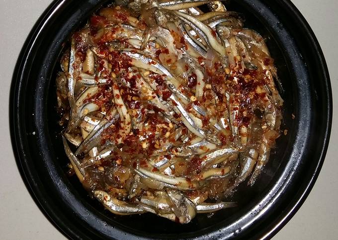 Cách Làm Món Cá cơm kho rim của Hai Oanh - Cookpad