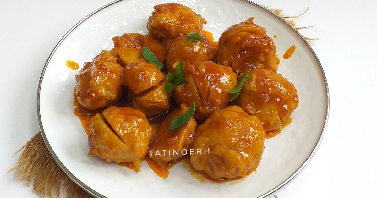 Resep Bakso Ayam Bumbu Saus oleh Tati Noerh - Cookpad