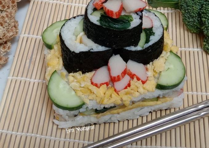 Resep Sushi Cake Crab Stick Daun Bayam || Mudah Dan Simple oleh Een Nuraeni - Cookpad