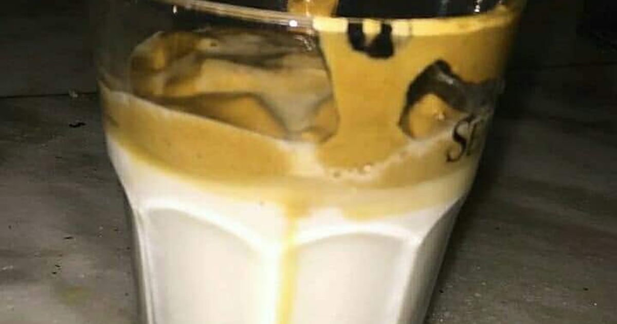 Dalgona Coffee Recipe by Radha kapoor - Cookpad