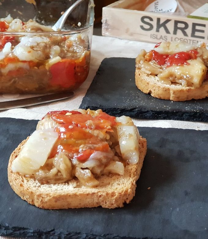 Aspencat O Espencat. Con Berenjena, Pimientos Rojos Y Bacalao Receta de ...