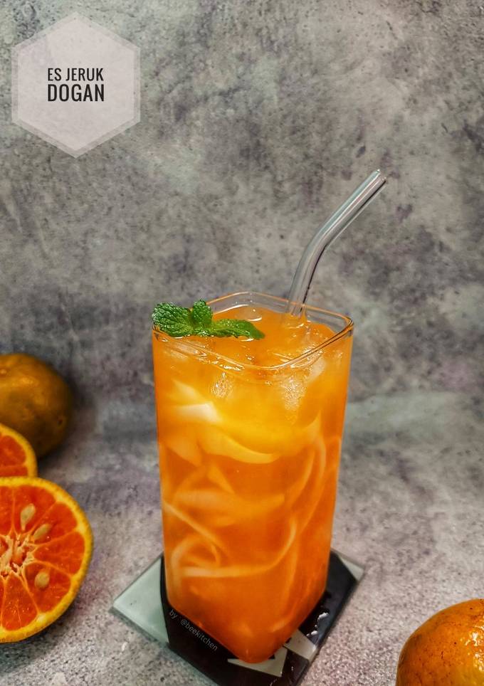 Resep Es Jeruk Dogan (Kelapa Muda) oleh beekitchen - Cookpad