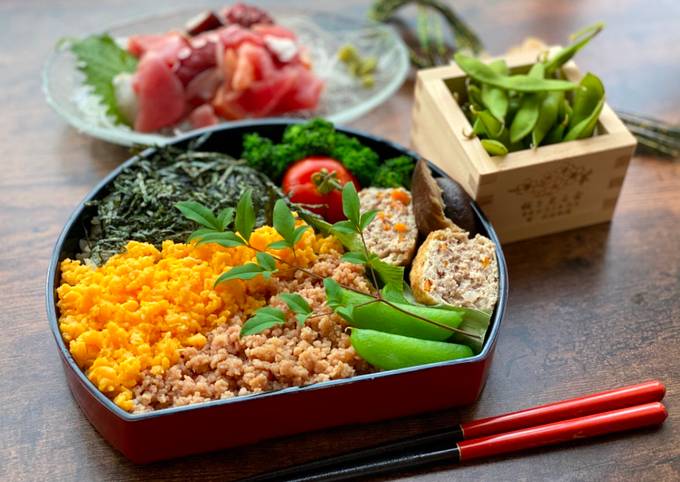 Japanese 3-color Bento (Sanshoku Bento) Recipe by Aunty Eiko's ...