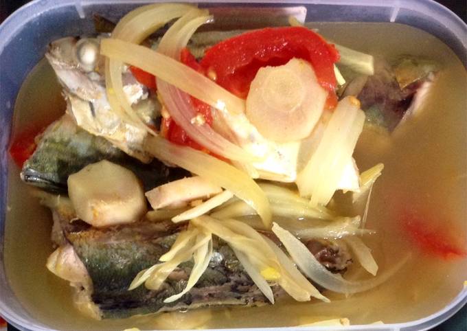 Resep Steam ikan kembung rice cooker oleh Winda Pratiwi - Cookpad