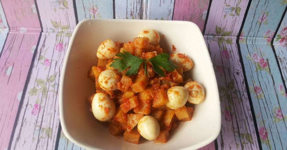 Resep Sambel Goreng Kentang & Telur Puyuh oleh Farah Ayu - Cookpad