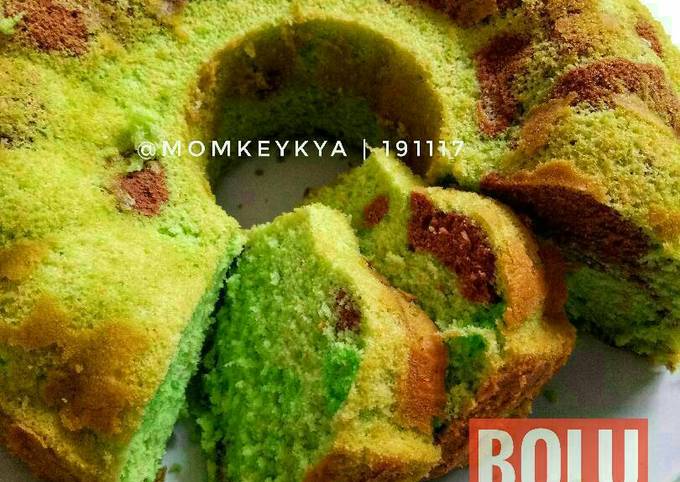 Resep Bolu Pandan Hijau oleh Amelies Magic Kitchen - Cookpad