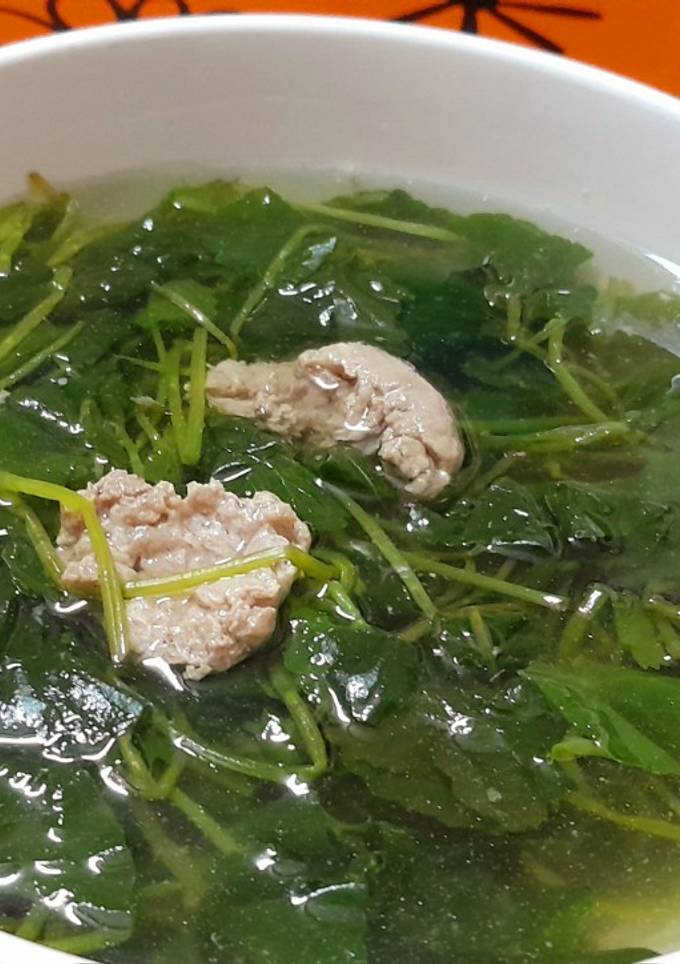 Cách Làm Món Canh rau má nấu thịt thanh nhiệt của Annie Vo - Cookpad