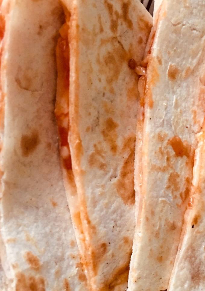 Tortilla triangle Recipe by F.B - Cookpad