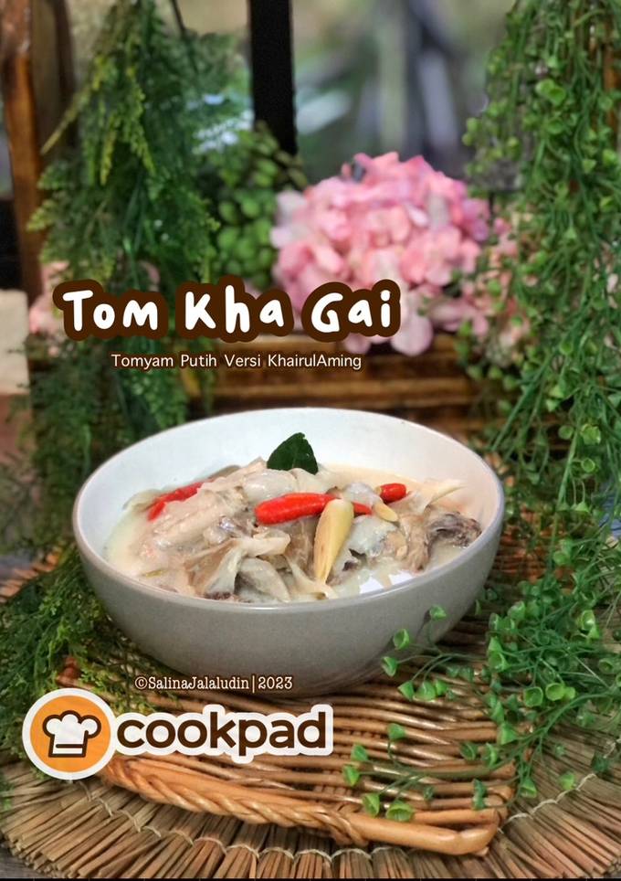Resipi Tom Kha Gai Versi KhairulAming oleh Salina Jalaludin - Cookpad
