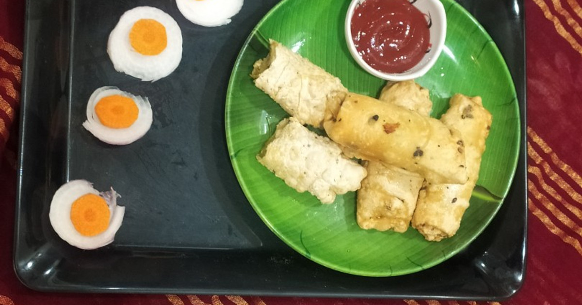 Potato Spring Onion Papad Roll Recipe by pinal Patel - Cookpad