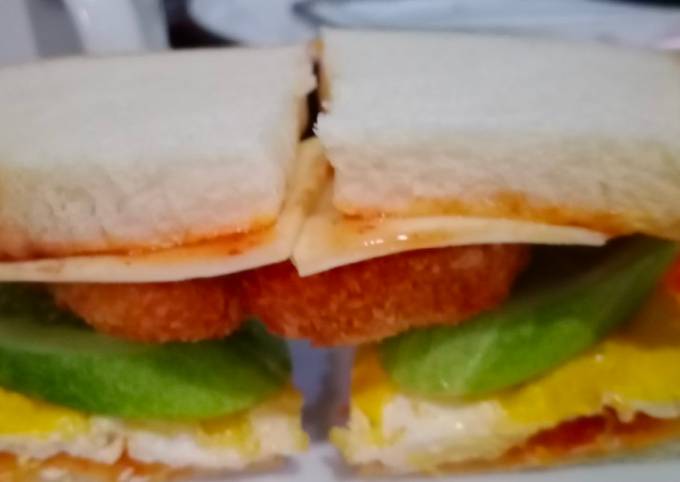 Resep Sandwich Simple oleh suryani hanasafitri - Cookpad