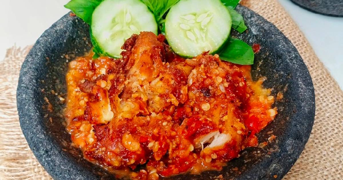 Resep Ayam Gepuk Pak Gembus oleh fransiska arie - Cookpad