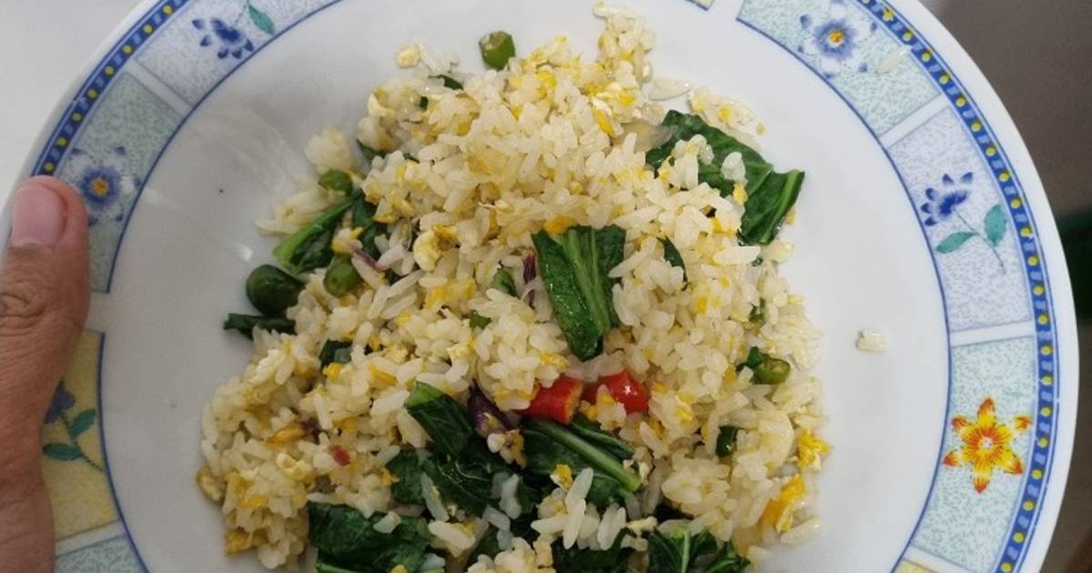 Resep Nasi Goreng Sayur dan Rawit oleh Kartika Merliana - Cookpad