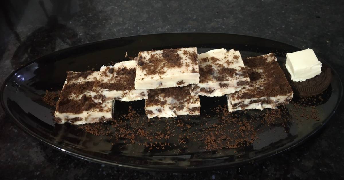 Avani Parmar દ્વારા રેસીપી વ્હાઈટ ચોકોલેટ ઓરીઓ ફજ(white chocolate oreo ...